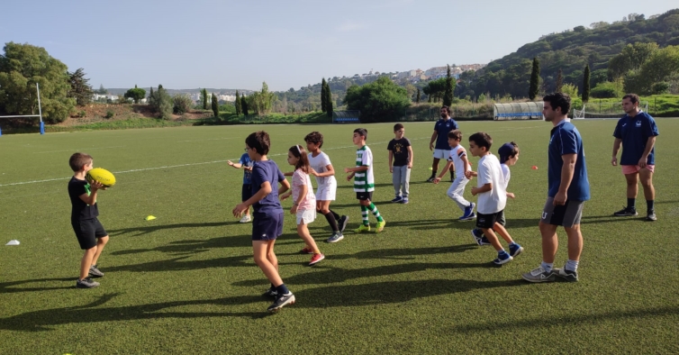 Atenção, pequenos atletas: há aulas de rugby gratuitas em Oeiras | New ... Atenção, pequenos atletas: há aulas de rugby gratuitas em Oeiras | New ...